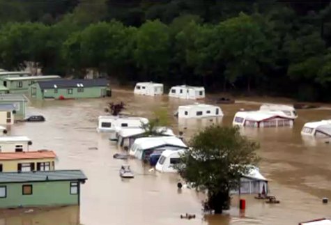 Coastguards Assist In Caravan Park Flooding Evacuation | Caravanchat